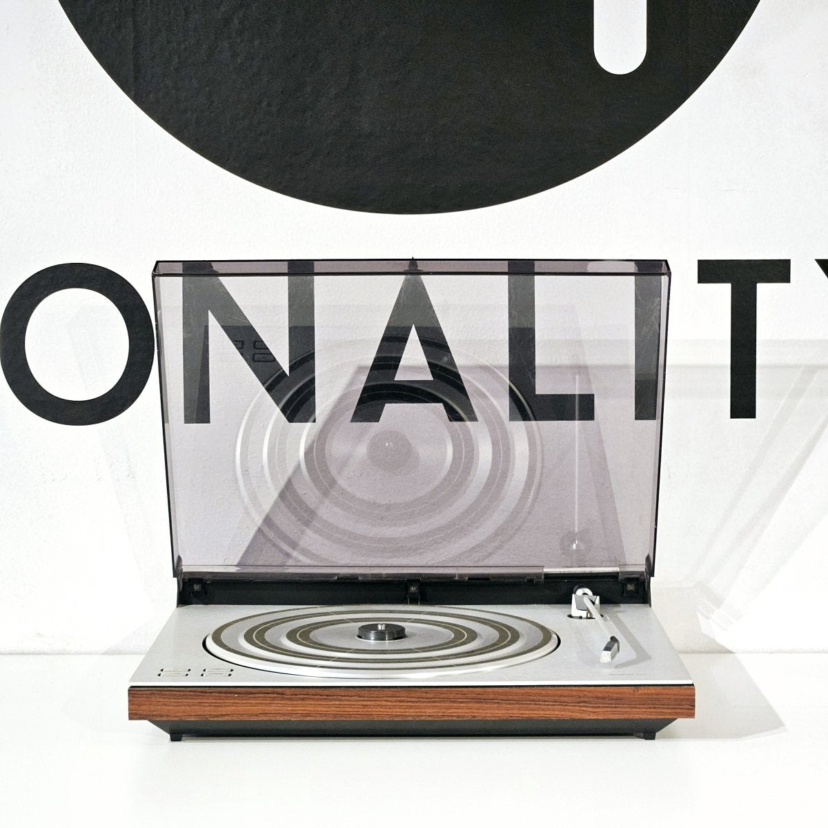 Bang & Olufsen Beogram 1700 Turntable – Tonality Records